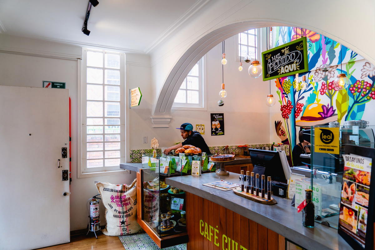 Coffee Cultor Review (Bogota): Try the Nitro