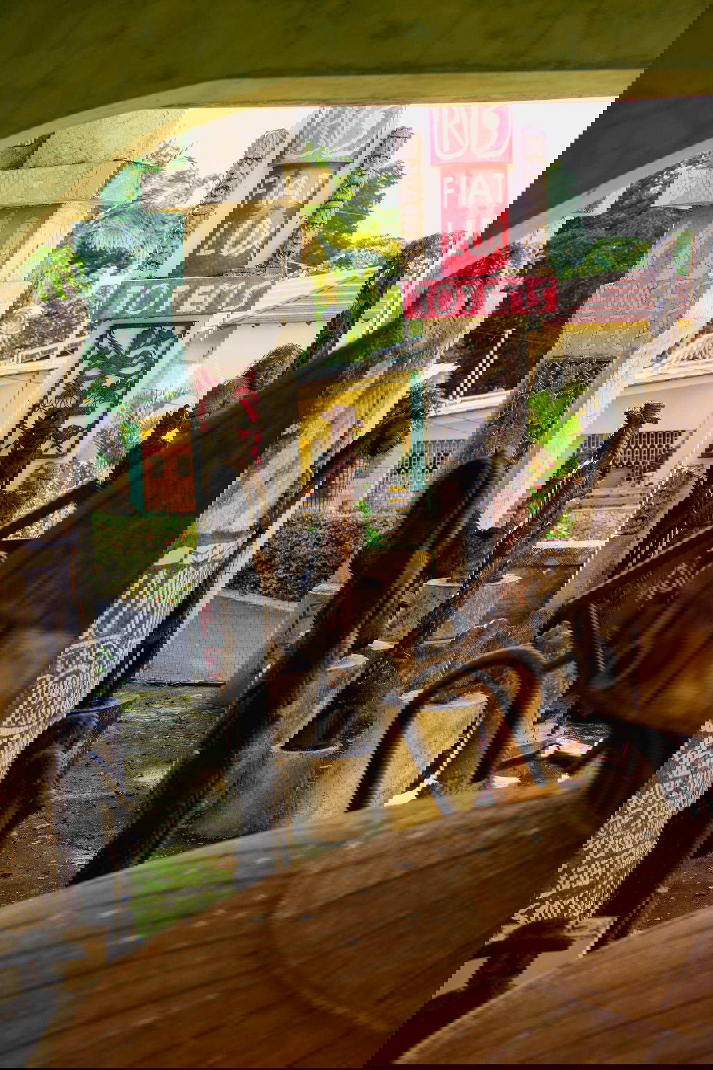 Craziest Places in the Dominican Republic: Castillo Mundo King, Sosua