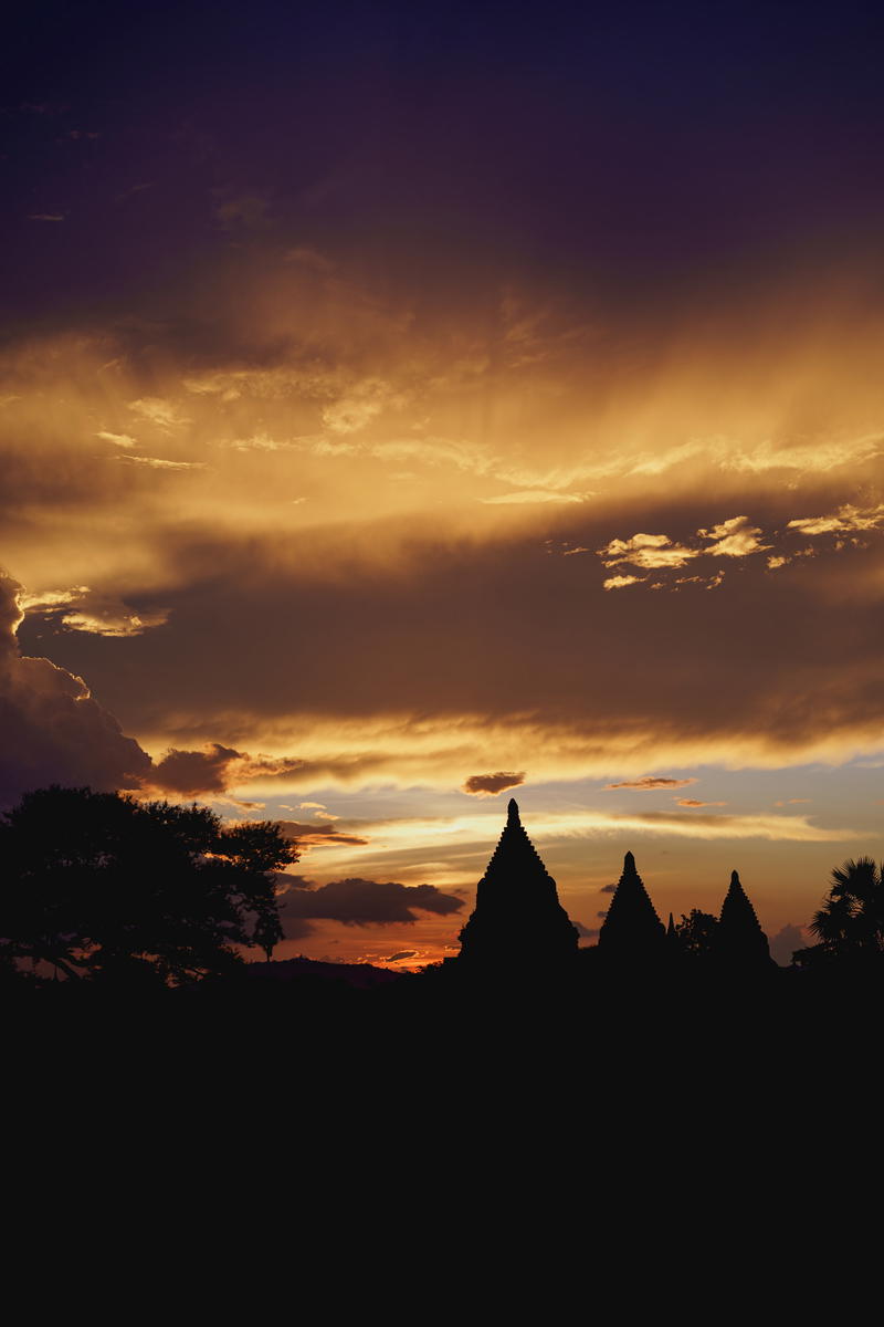 The Most Beautiful Sunrises and Sunsets in Myanmar (Burma)