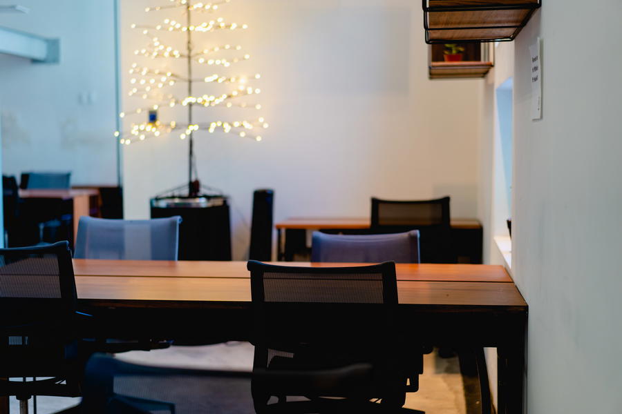 How to Transition from Freelancing to Full-Time Job (10 Tips)