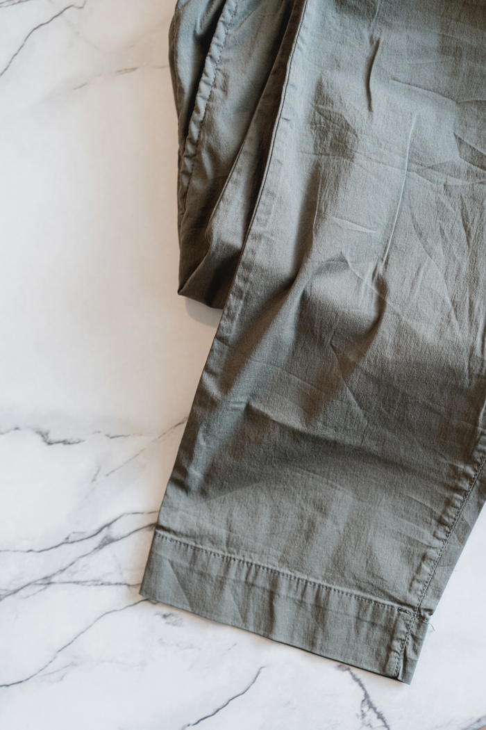 12 Best Travel Joggers for Men (Best Style and Versatility)