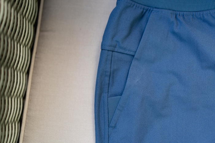 12 Best Travel Joggers for Men (Best Style and Versatility)