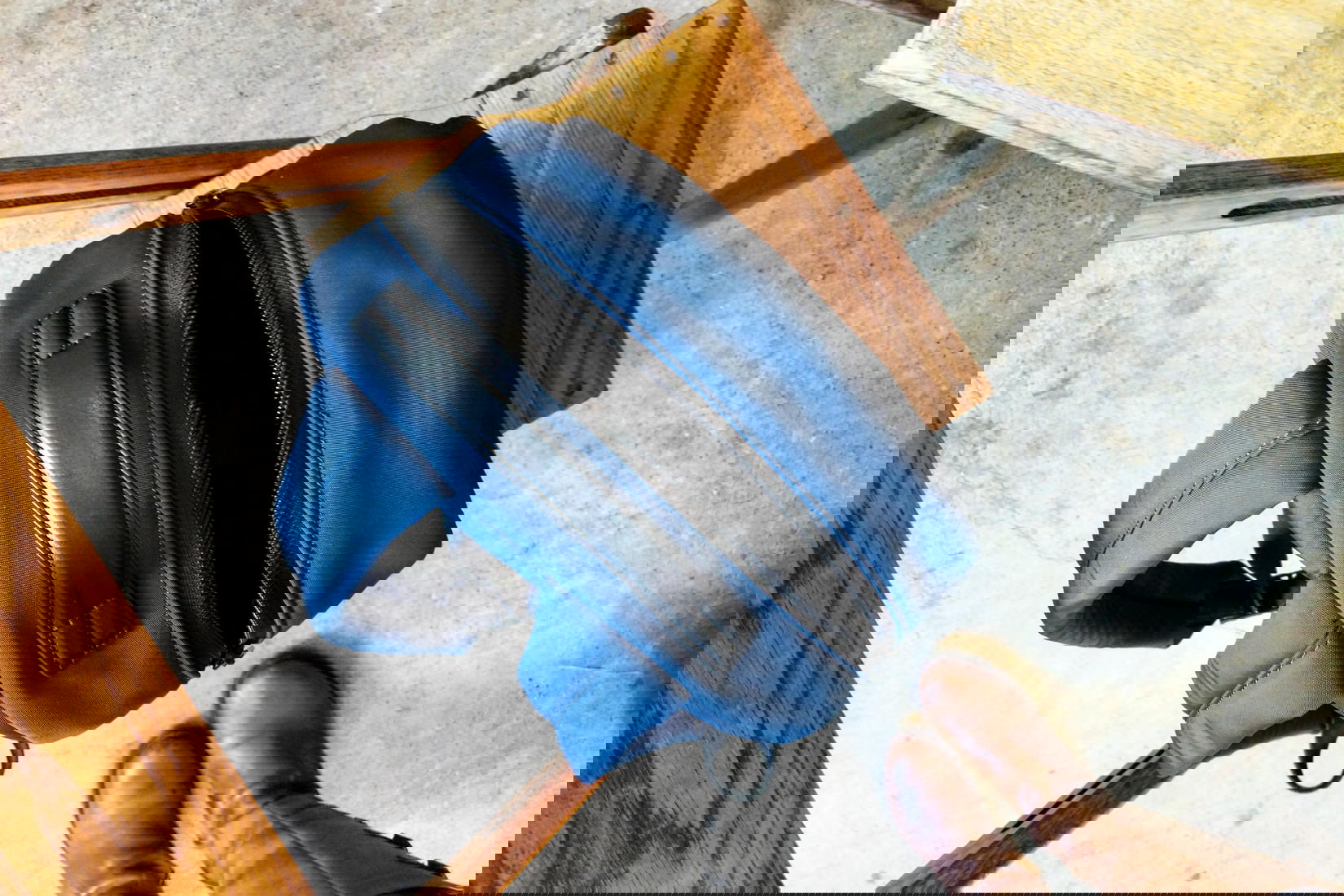 Quince All-Day Neoprene Backpack Review (See What I Liked)