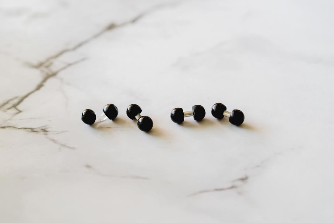 37 Best Helpful Travel Accessories for Backpackers in 2025