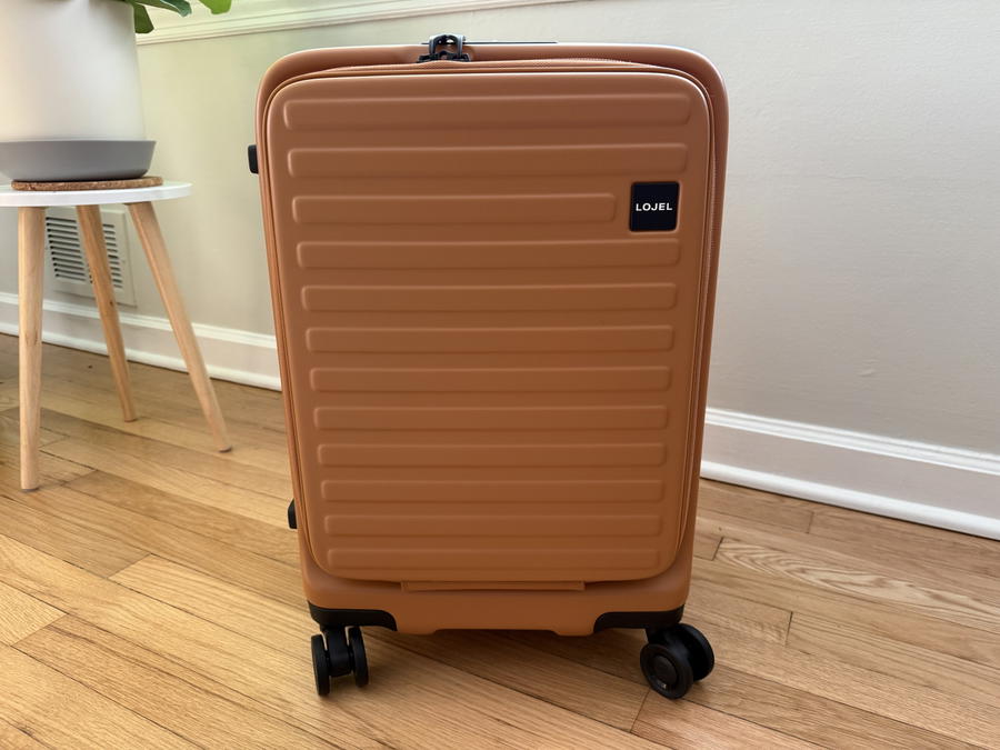 LOJEL Cubo Small Review: Sustainable Carry-on with Smart Access