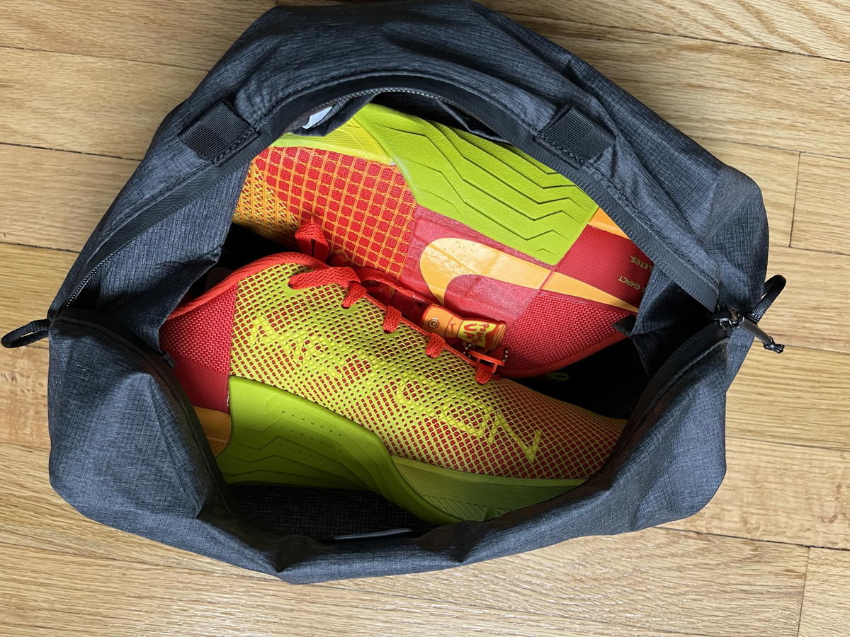 Peak Design Shoe Pouch Review: Better than Other Travel Shoe Bags