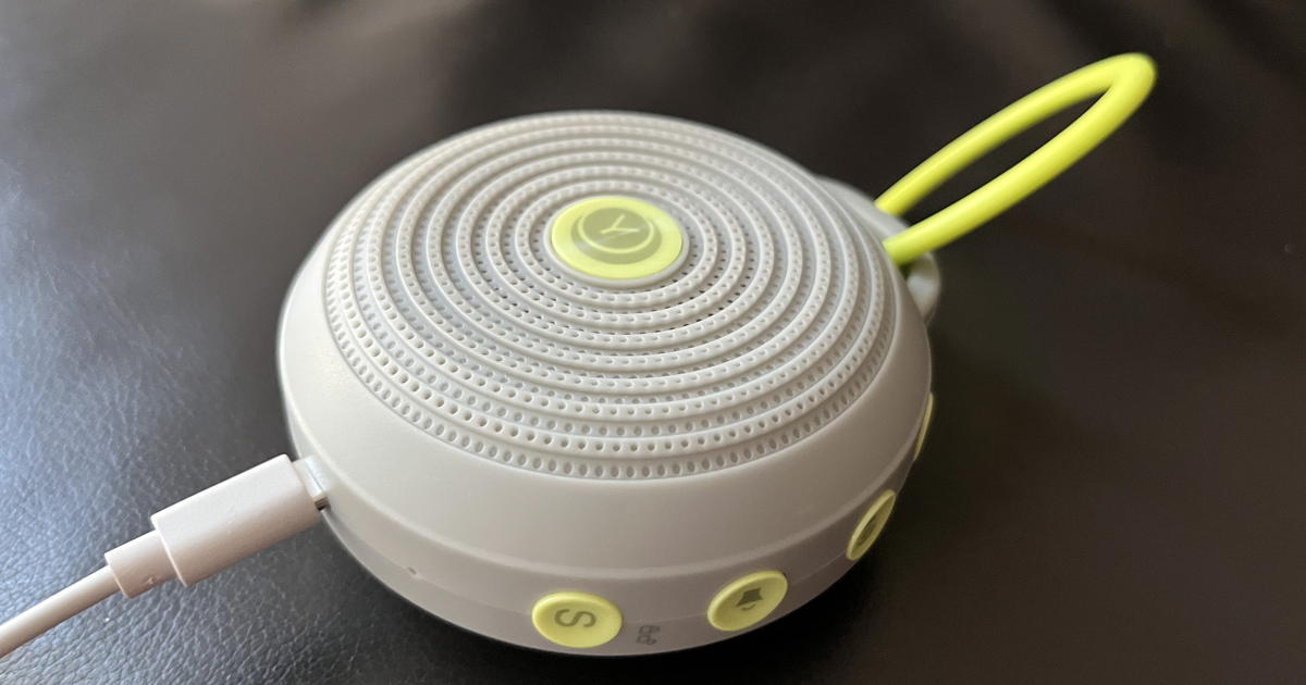 Yogasleep Hushh Sound Machine Review: Lightweight Sleep Saver