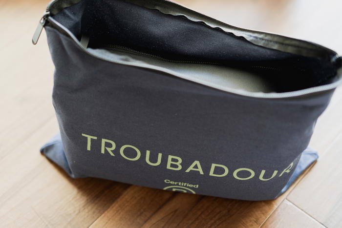 Troubadour Rig Case 2.0 Review: Sleek and Smart Travel Tech Bag