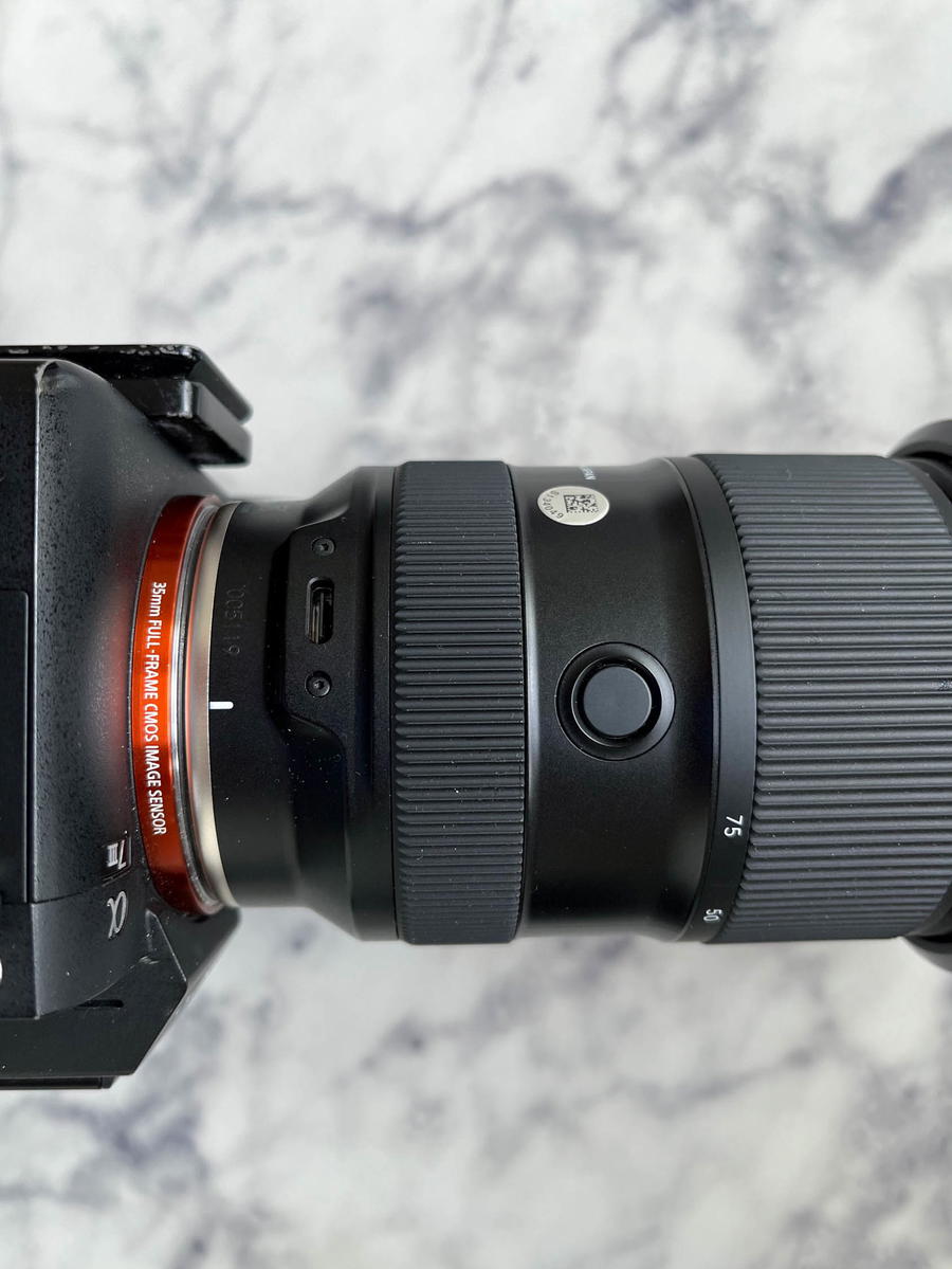 Lensrentals Review: Is it Worth It?
