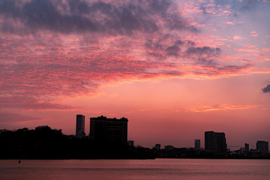 55 Free Virtual Zoom Backgrounds (Travel Themed)