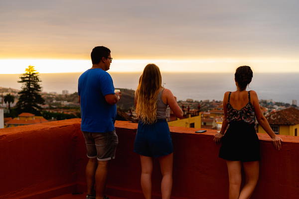 Work Remotely and Travel Like a Pro