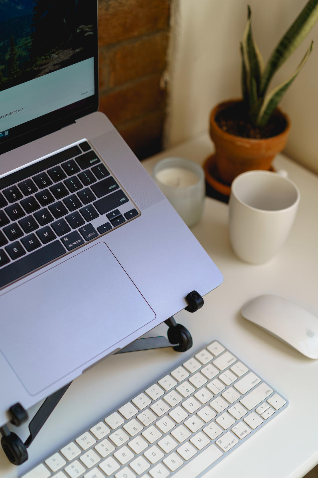 Roost Laptop Stand Review: Thoughts After 5+ Years of Use