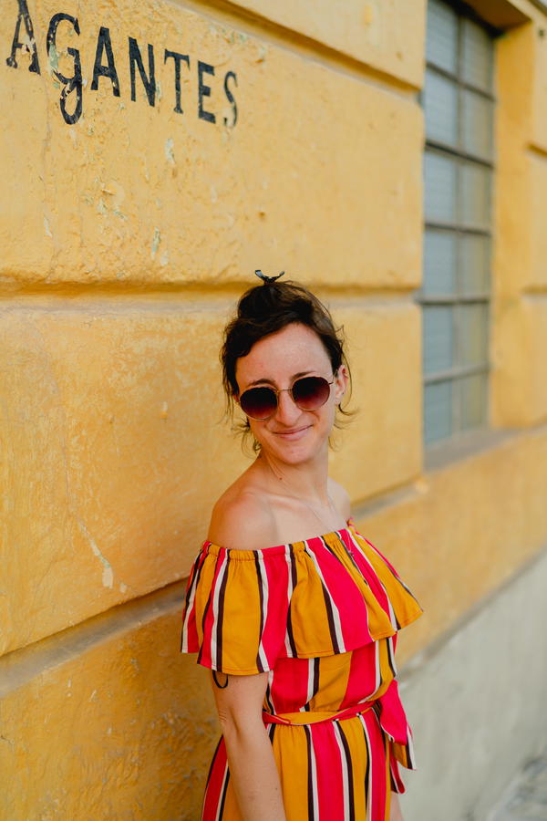 How to Work Remotely While Traveling (19 Pro Tips)