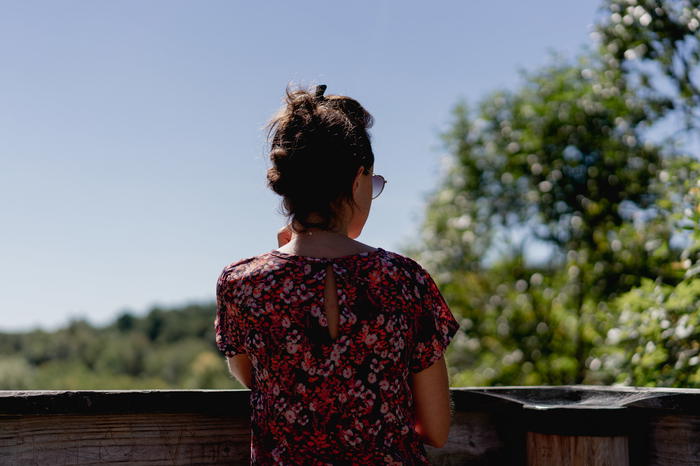 15 Tricks for How to Avoid Getting Sick While Traveling