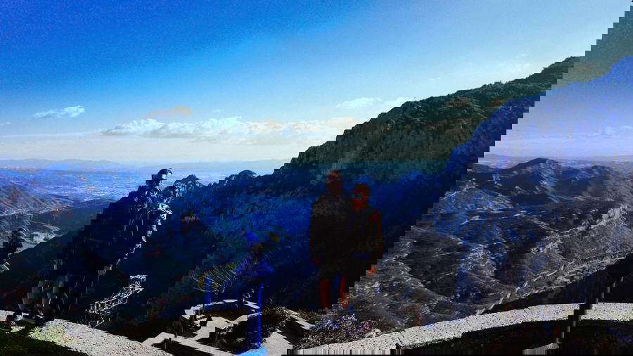 18 Tips to Survive a Long-Distance Relationship (Make it Work)