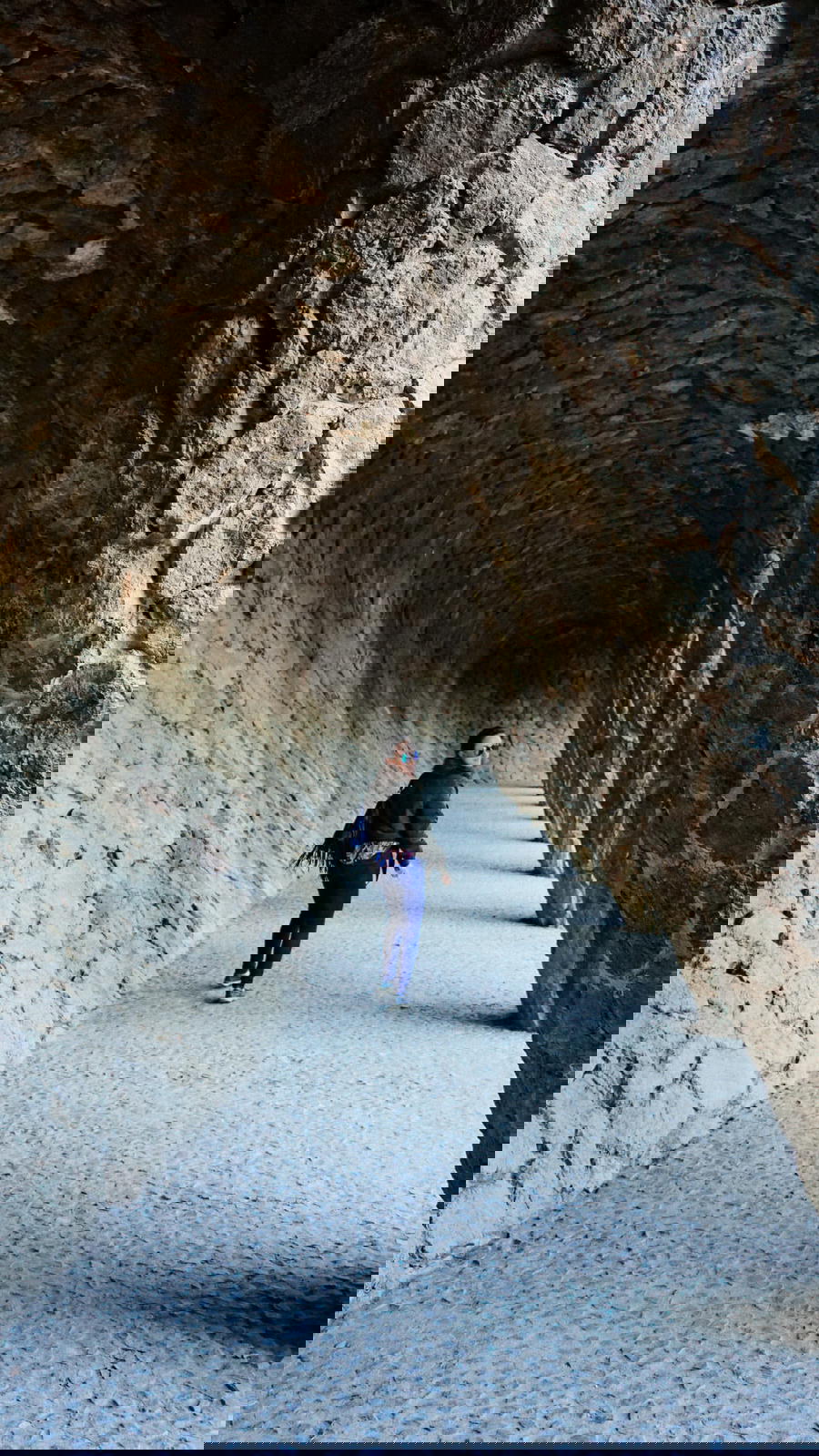 18 Tips to Survive a Long-Distance Relationship (Make it Work)