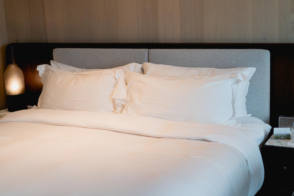 15 Tips for Better Sleep While Traveling (and Product Ideas)