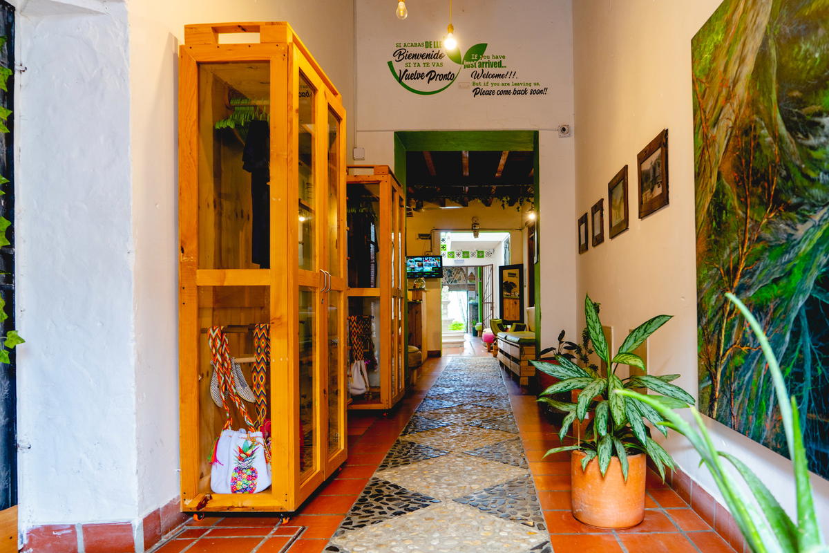 How to Book a Hostel: 21 Hostel Booking Tips (Complete Guide)