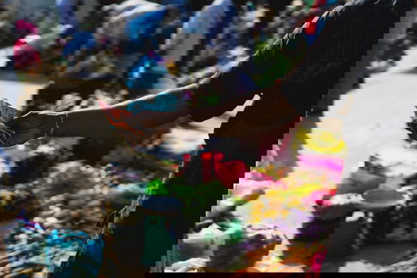 How Much Cash to Travel With Internationally: Complete Guide