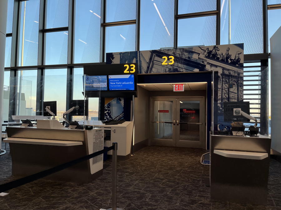 How to Use Travel Hacking to Get Free Flights (Ultimate Guide)